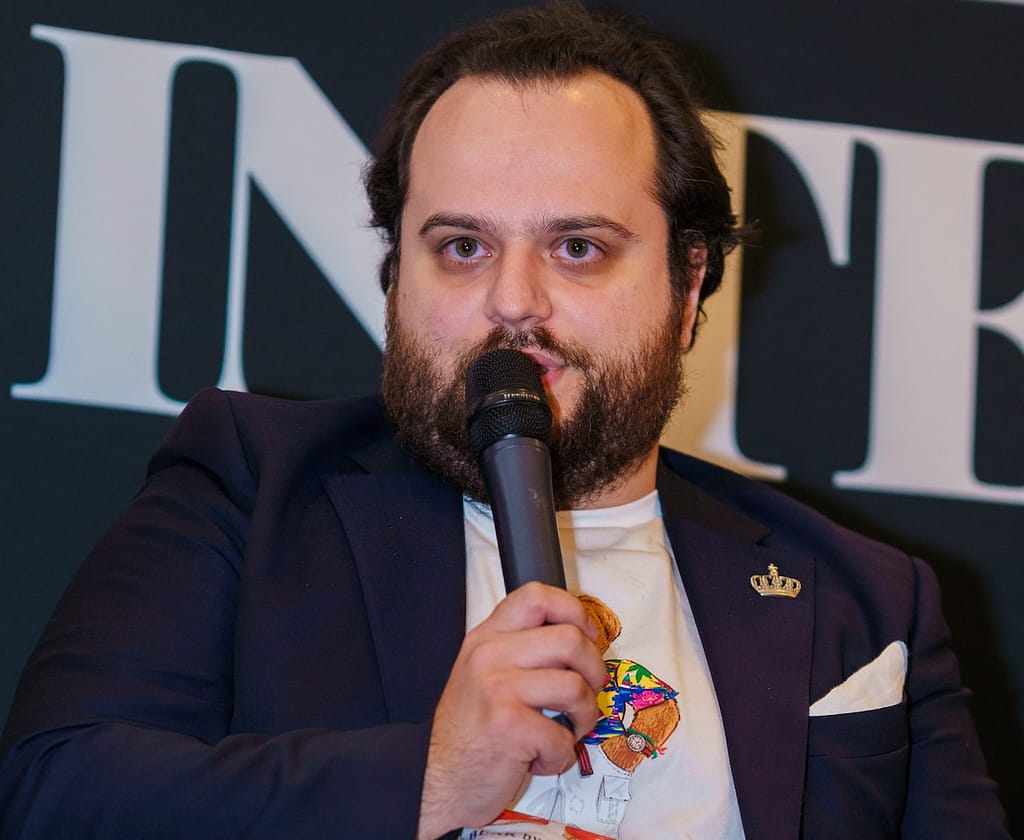 Edward CREȚESCU, expert în domeniul digitalizării: Procesul de ...