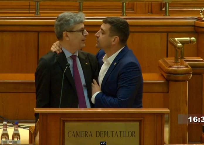 Schimb de replici între Virgil Popescu şi George Simion: “Eşti un prost ...